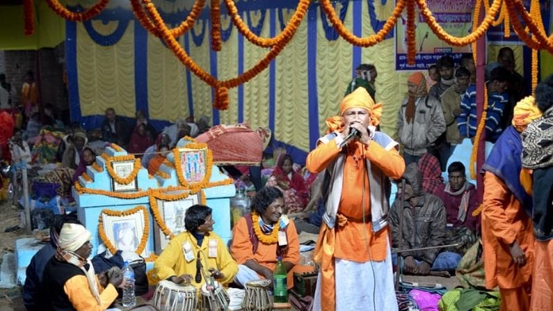 জয়দেবের মেলায় দু'দিনের অনুমতি! বসবে বাউল গানের আখড়া - Bengali News ...