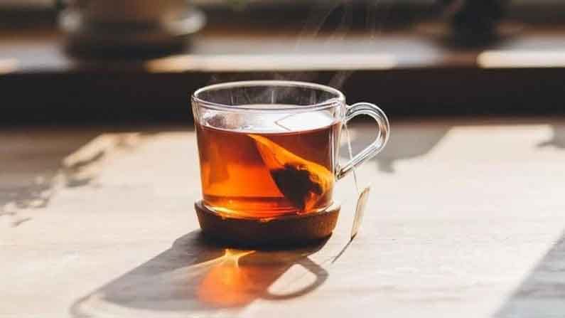 Bed Tea Side Effects: সাতসকালে বেড টি খাওয়ার অভ্যাস? ভুগতে পারেন এইসব ...