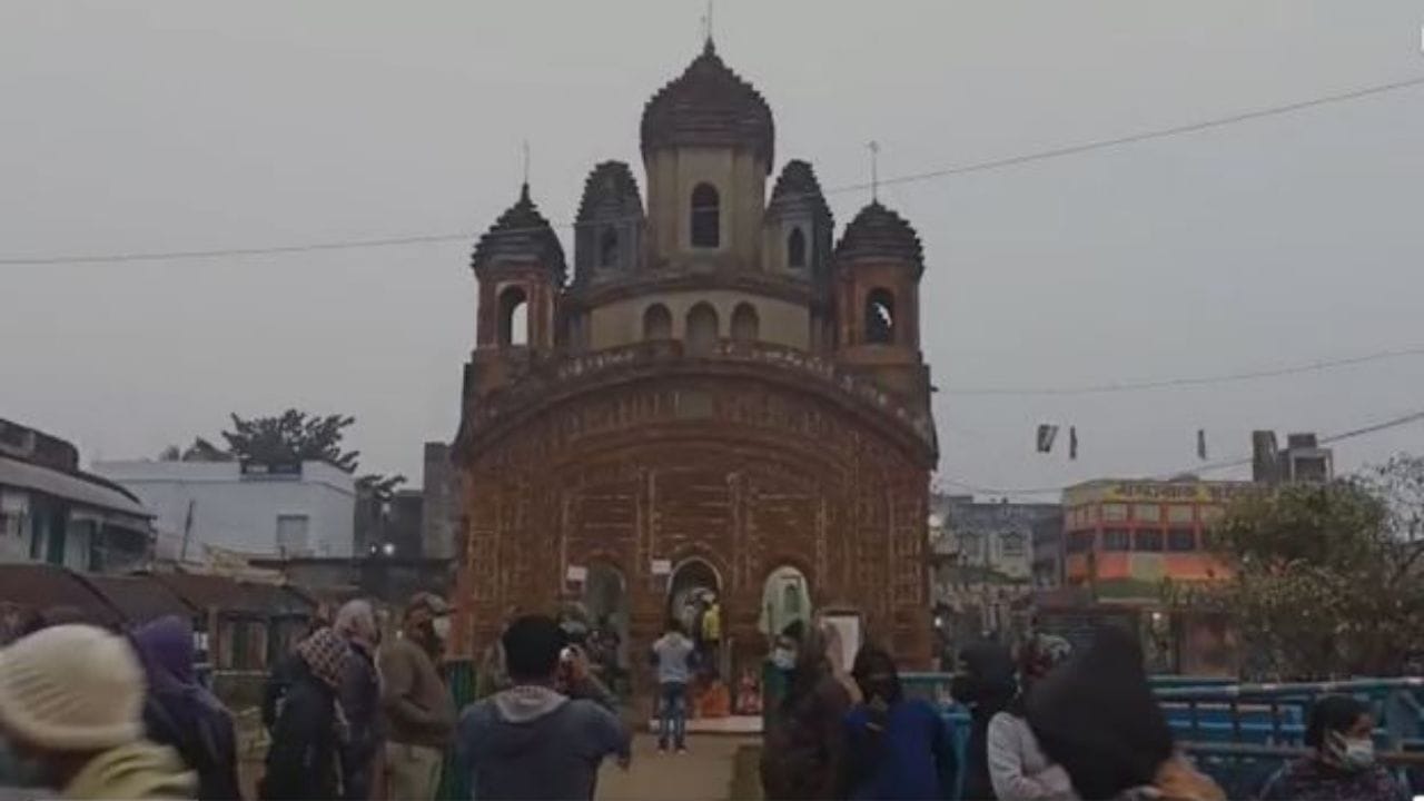Kenduli Mela: হাতে গোনা পুণ্যার্থী নিয়েই বীরভূমে শুরু জয়দেব কেন্দুলি ...