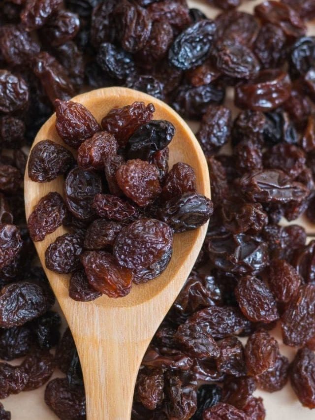 অতিরিক্ত কিশমিশ খেলে এই ধরনের স্বাস্থ্য সমস্যা দেখা দিতে পারে… – TV9Bangla