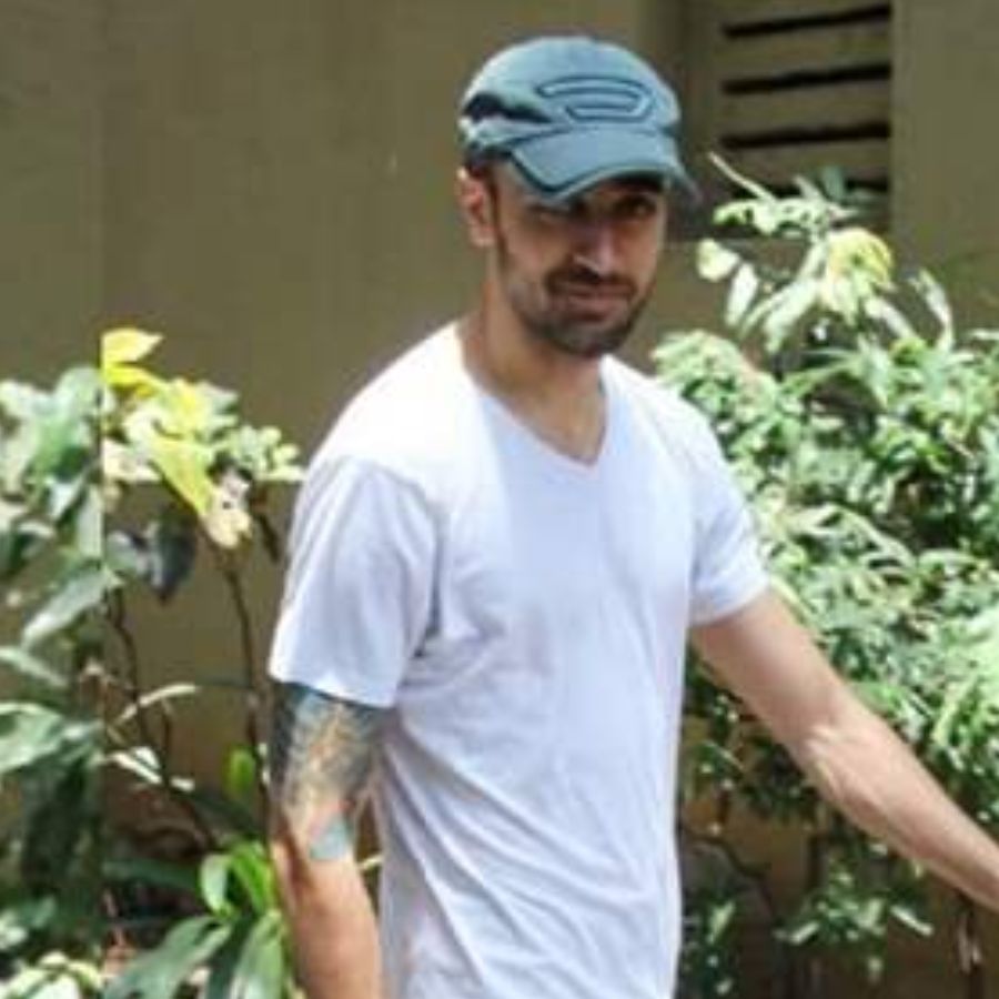 কিন্তু তাল কাটে ২০১৪-র পর থেকেই। পর পর ফ্লপ হতে শুরু করে ছবি। হঠাৎই ...