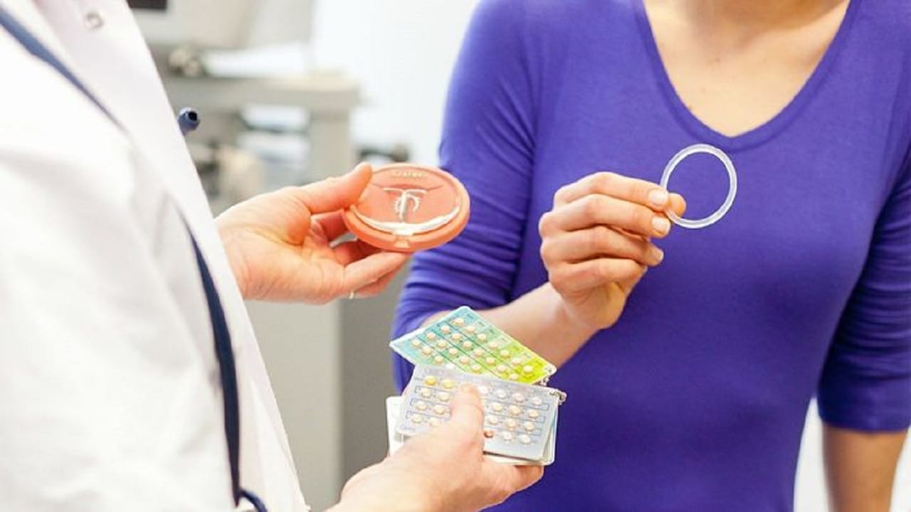 Birth Control Pill: শুধুমাত্র গর্ভনিরোধক হিসেবেই নয়, একাধিক স্বাস্থ্য ...