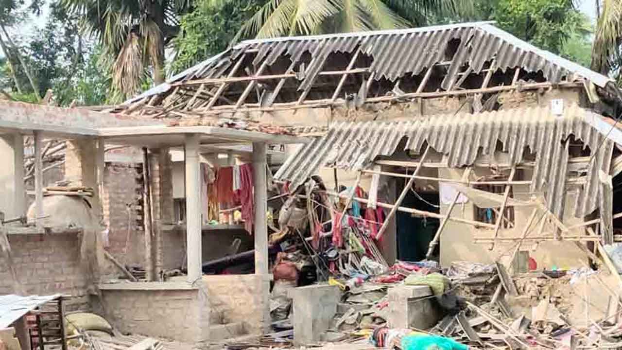 Canning TMC Murder Arrest: ক্যানিংয়ে তৃণমূল নেতা খুনে গ্রেফতার মূল অভিযুক্ত - Bengali News ...