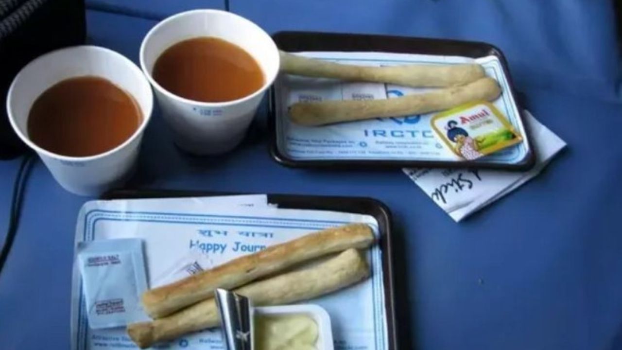 IRCTC Food Ordering: ৭০ টাকার চা নিয়ে তোলপাড় হতেই খাবার অর্ডারের ...