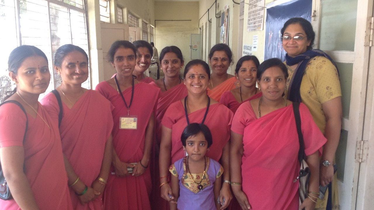 Asha Worker Recrutiment : পুজোর আগেই হবে লক্ষ্মীলাভ? রাজ্যে ফের আশা ...