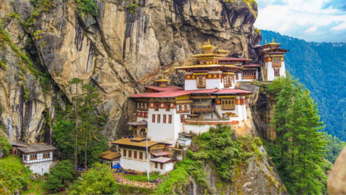 India-Bhutan Border: ৯১৫ দিন পর খুলছে ভারত-ভুটান সীমান্ত, খুশির জোয়ার ...