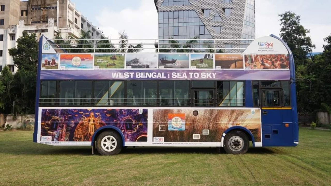 Double Decker Bus: পুজোয় এবার 'ডবল' আনন্দ, শহরে ঘুরবে ডবল ডেকার বাস ...
