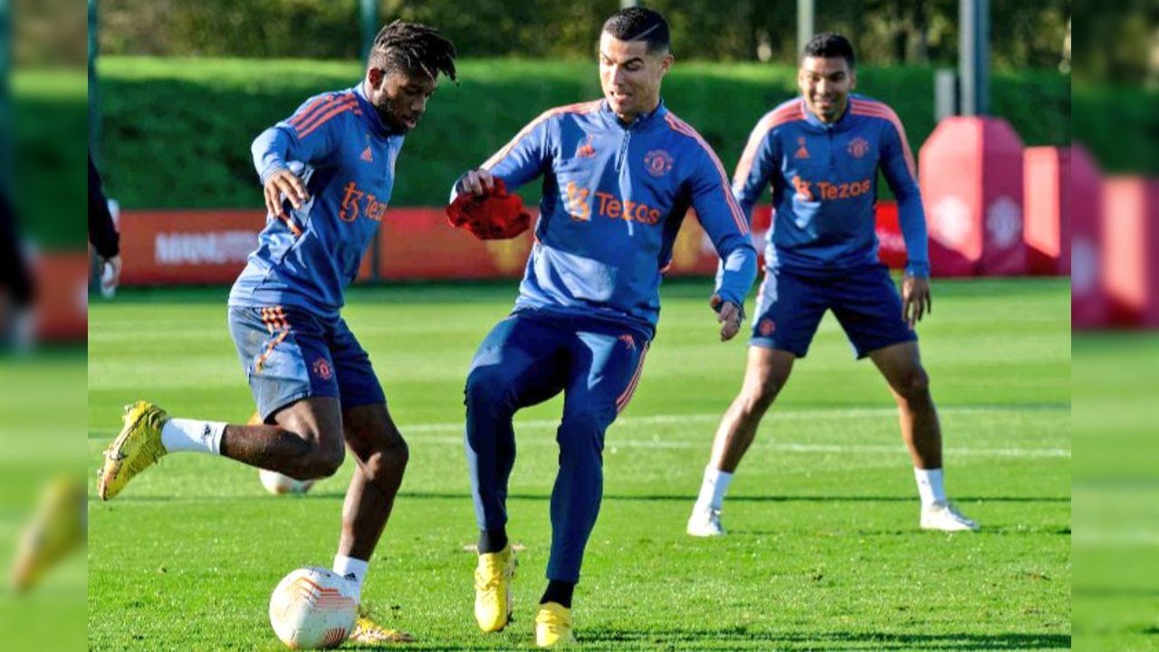 Cristiano Ronaldo: রেড ডেভিলসদের সঙ্গে অনুশীলনে ফিরলেন রোনাল্ডো ...