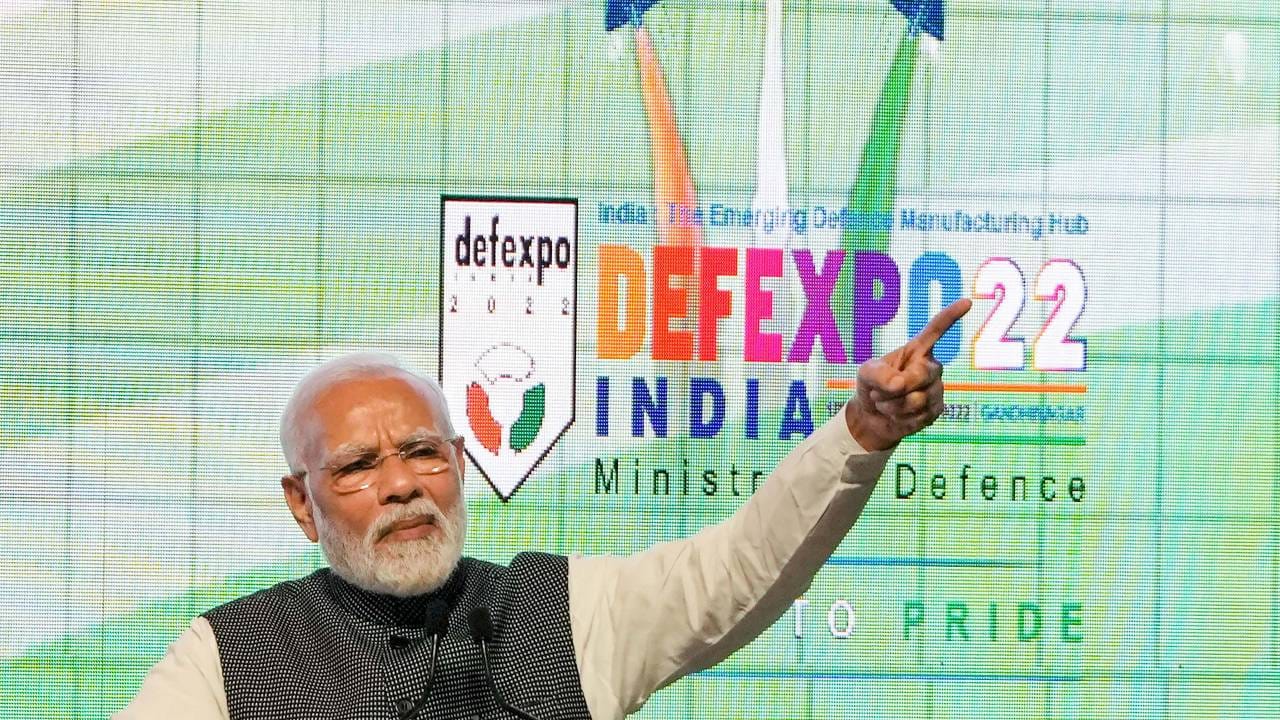PM Narendra Modi: ইন্দো-পাক সীমানার কাছে নতুন বায়ুসেনা ঘাঁটি ...