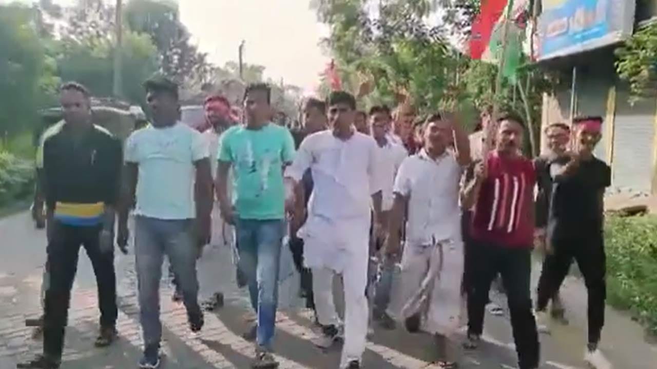 TMC Slogan Viral: 'তৃণমূল সরকার, আর নেই দরকার' স্লোগান 'বিভ্রাট ...