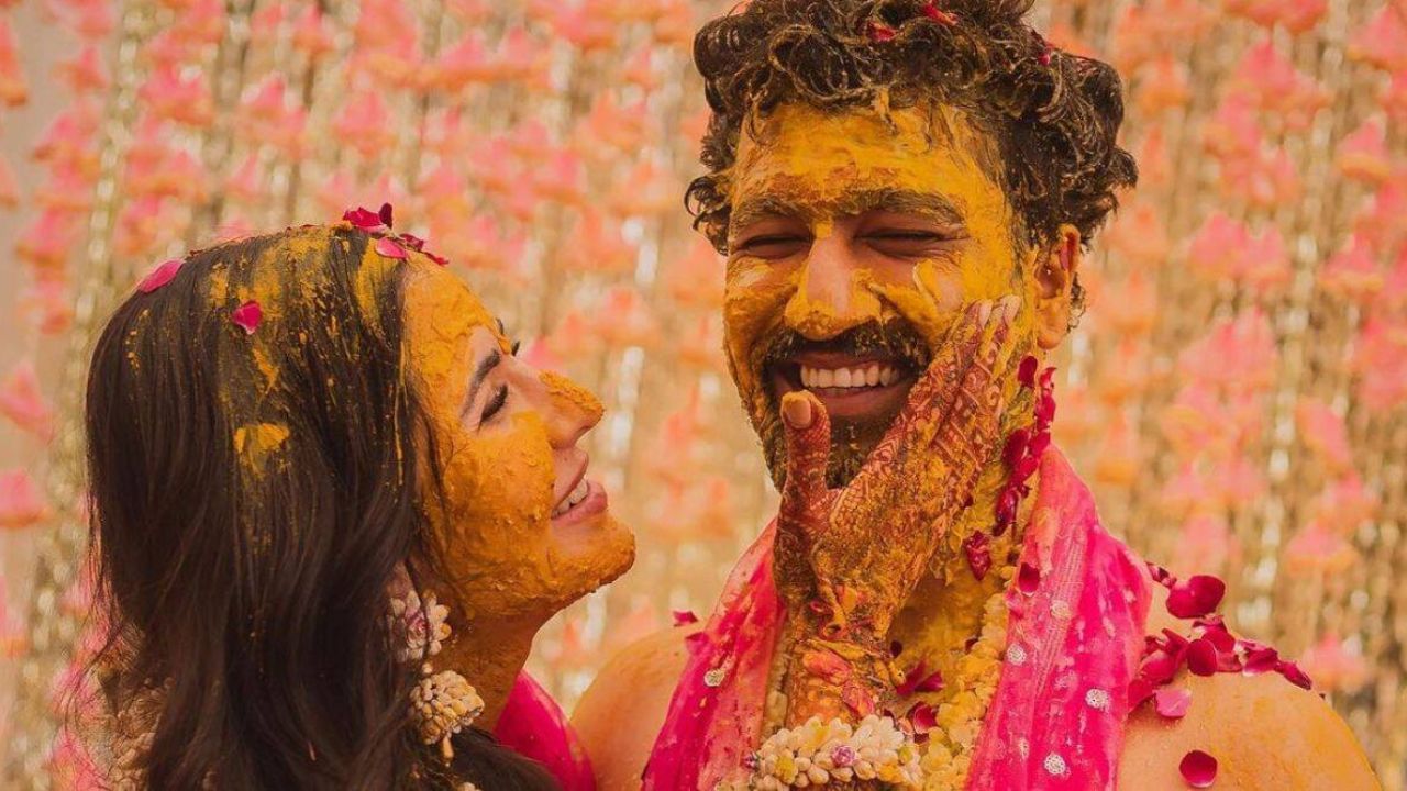 Haldi Ceremony: গায়ে হলুদের রীতি ছাড়া বিয়ে ভাবাই যায় না, কেন জানেন ...