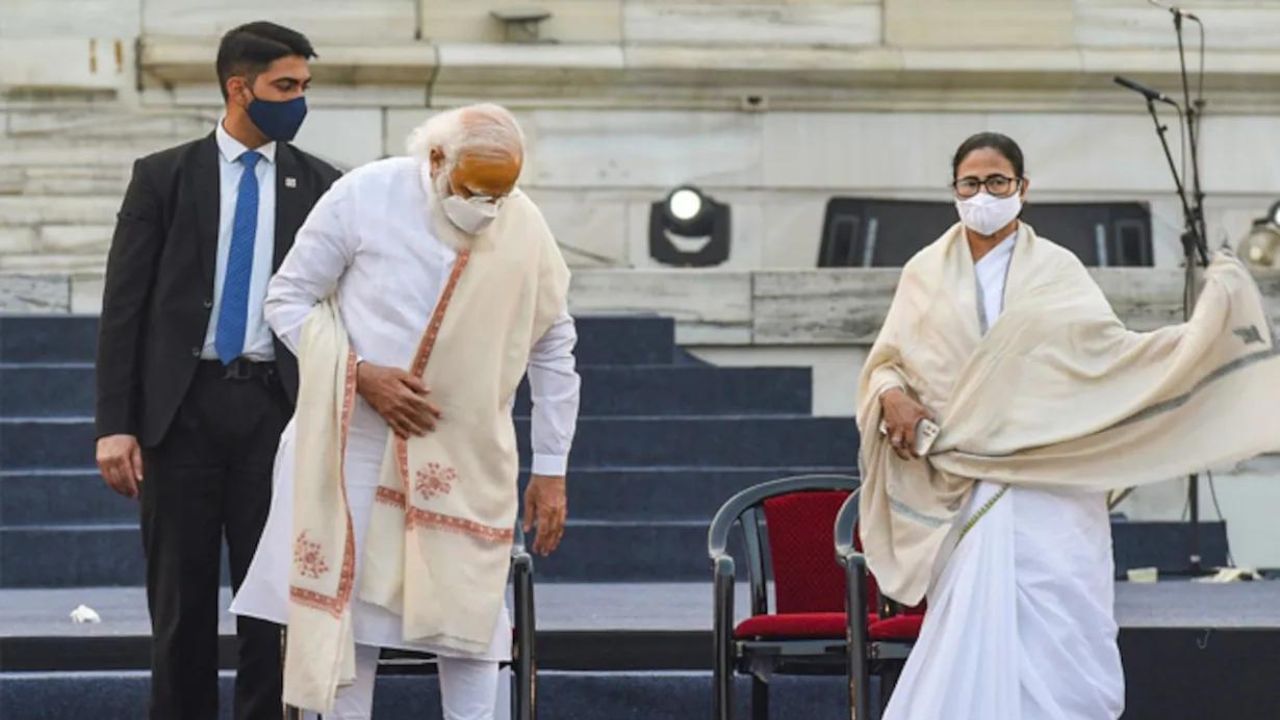 Vande Bharat ভিক্টোরিয়ায় জয় শ্রীরাম স্লোগানের খেসারত দিতে হয়েছিল