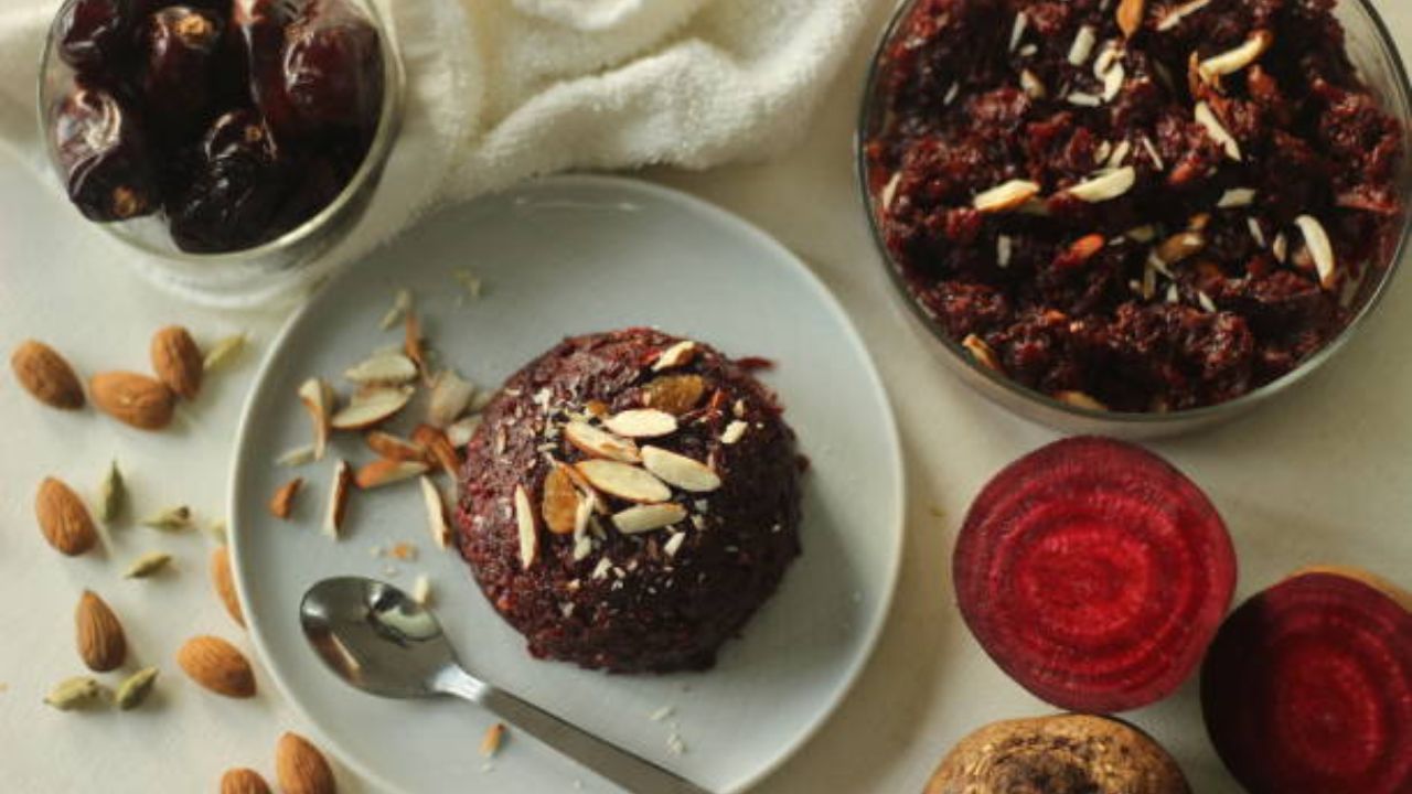 Winter Special Recipe: হালুয়াকে স্বাস্থ্যকর বানাতে চান? এই মরশুমে গুড় ...