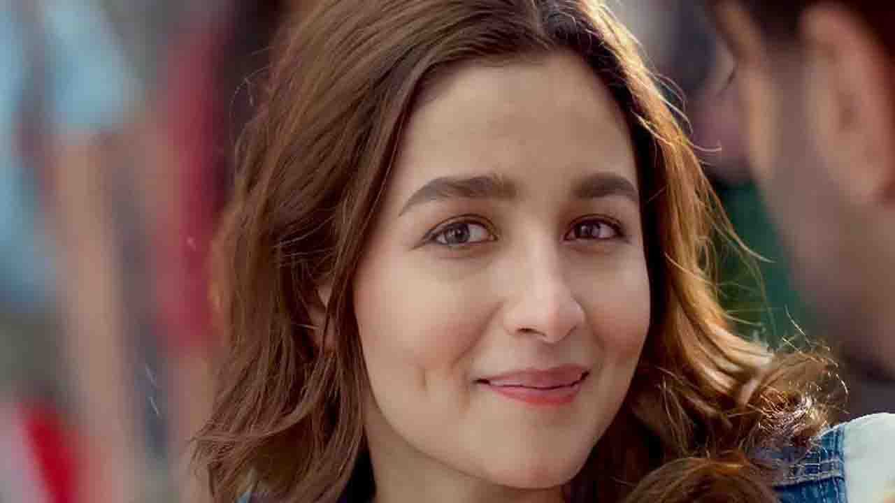 Alia Bhatt: সন্তানের জন্মের এক মাসের মধ্যেই জিমে আলিয়া, তাঁকে সেখানে দেখে নেটিজ়েনরা অবাক ...
