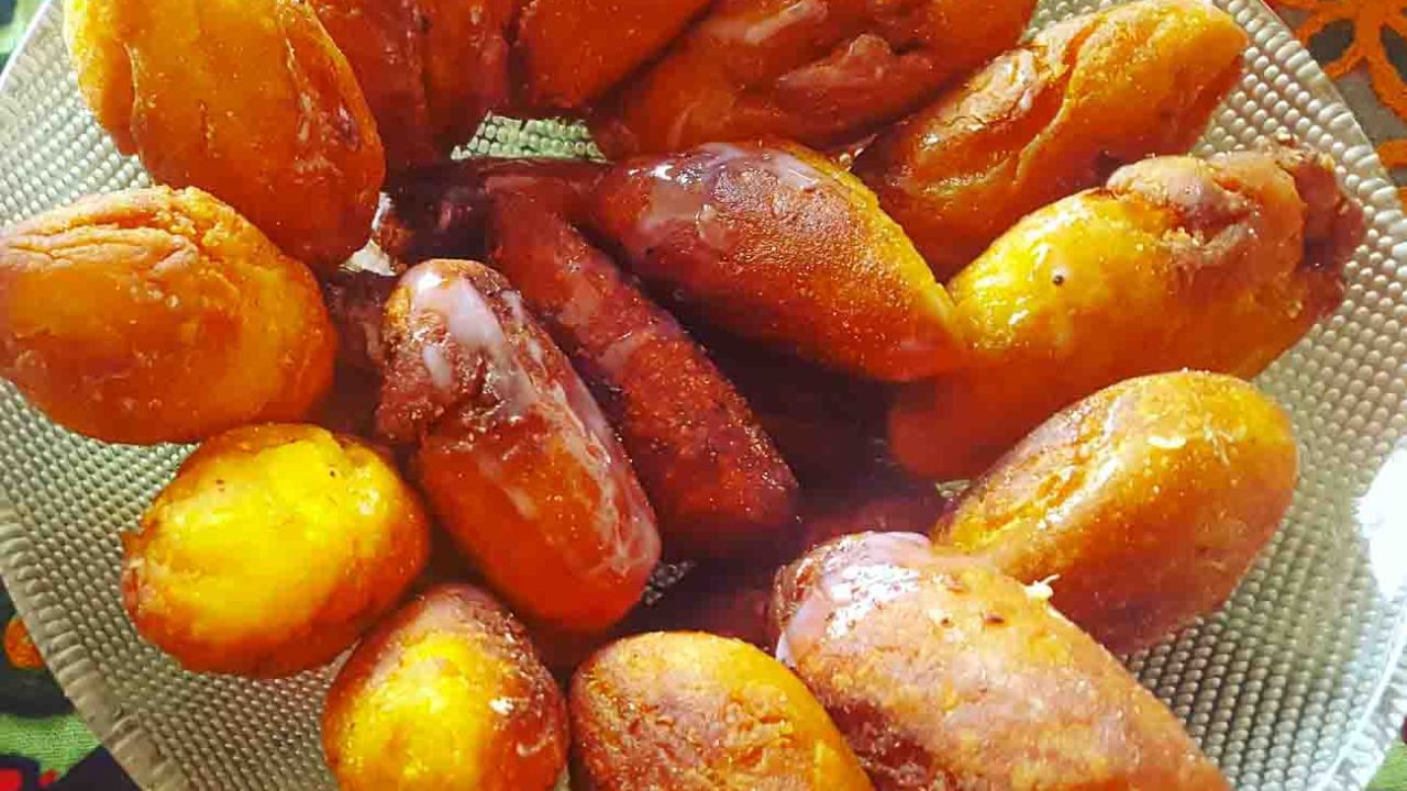 Pithe Recipe: মুখে দিলেই মিলিয়ে যাবে রাঙা আলুর রসপুলি, রইল রেসিপি ...