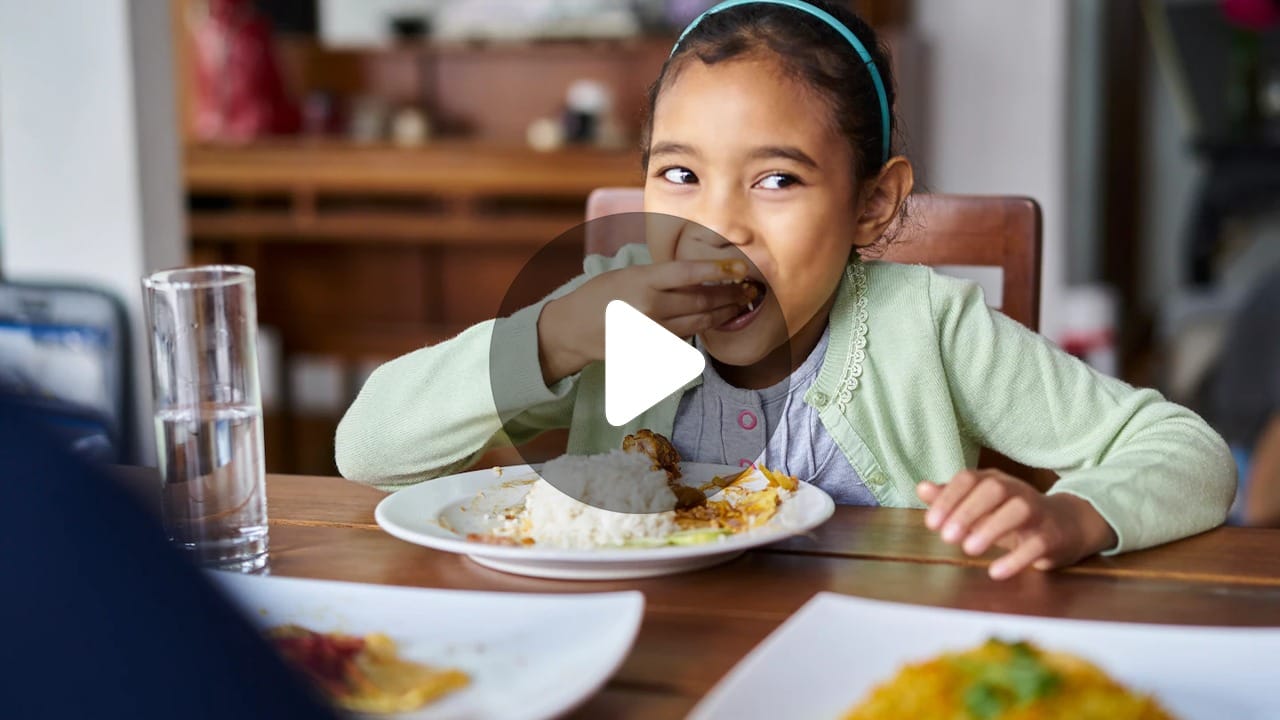 Health Tips: খাওয়ার সময় কথা বললেই বিপদ - Bengali News | Talking While ...