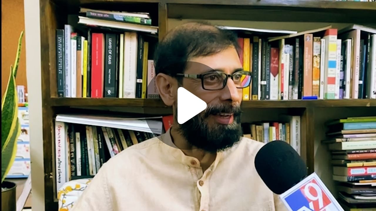 Chandril Bhattacharya On Cow Hug Day: গো আলিঙ্গন দিবস- কী বলছেন ...