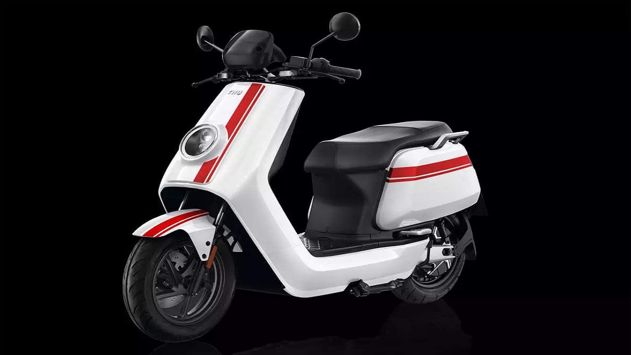 Kid's Electric Scooter: বাচ্চাদের জন্য 8 হাজার টাকায় ইলেকট্রিক স্কুটার ...