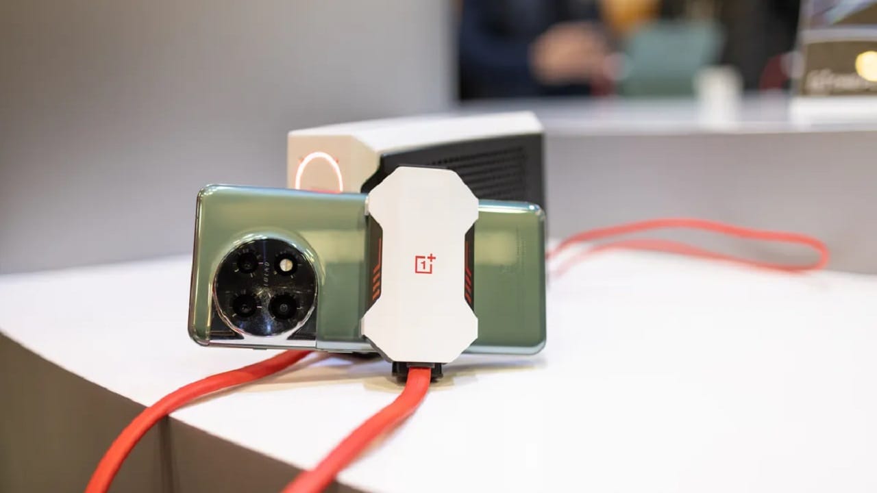 OnePlus Liquid Cooler: আপনার স্মার্টফোনের 'মাথা' ঠান্ডা করবে এই OnePlus ...
