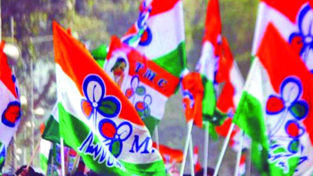 TMC Rally: বিতর্কিত ঝাঁকরার স্কুল মাঠেই পাল্টা সভা, শুভেন্দুর সভার পরই ...