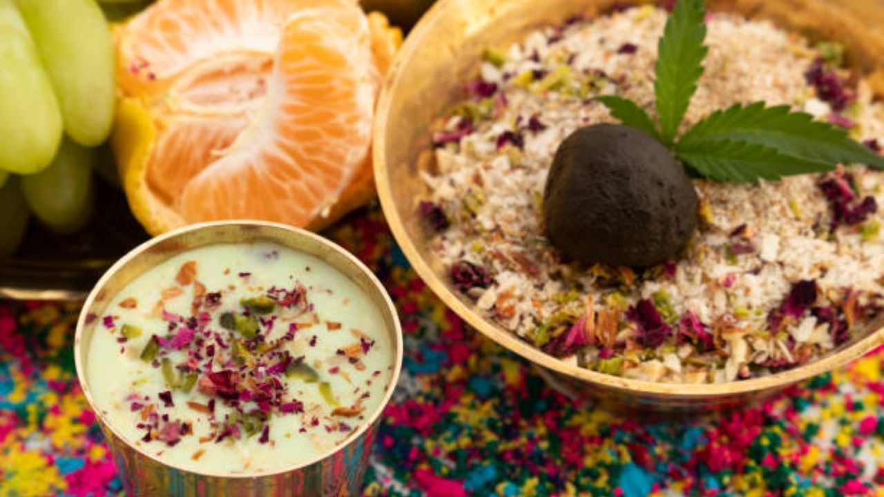 Bhang Hangover: সারাদুপুর জমিয়ে ভাং-ঠান্ডাই খেয়েছেন, বিকেলে কি চা ...