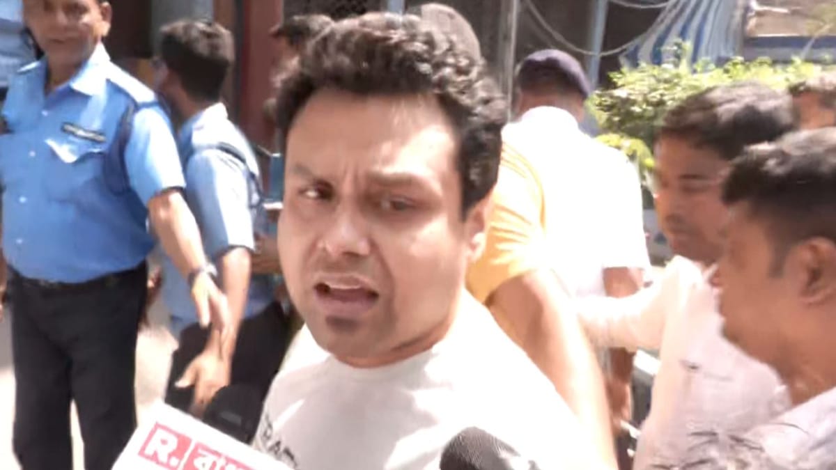 Kaustav Bagchi: জামিন পেলেন কংগ্রেস মুখপাত্র কৌস্তভ বাগচী - Bengali ...