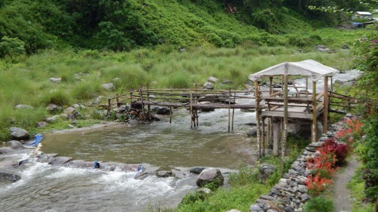 Offbeat Destination Reshikhola: ঋষির তীরে এক রাত কাটান পরিবারের সঙ্গে ...