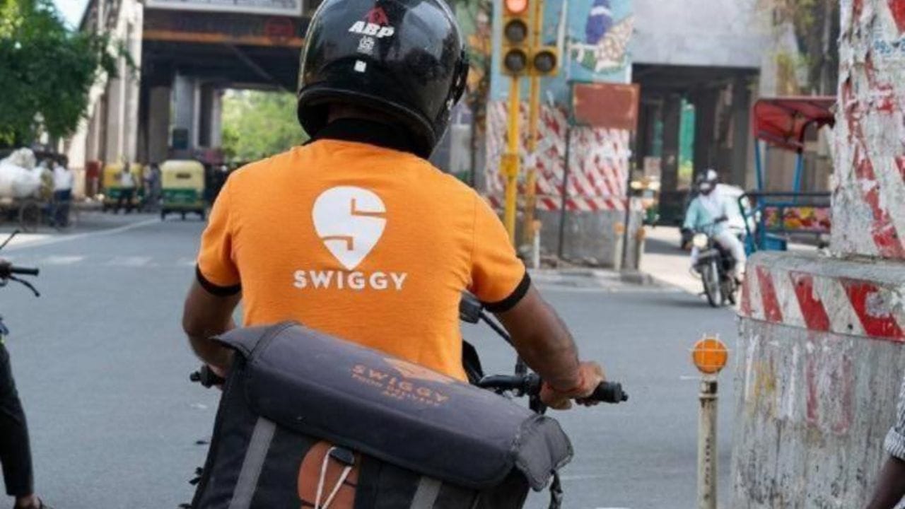 Swiggy Orders: মুহুর্মুহু অনলাইনে অর্ডার করে খান? Swiggy-র এই ...