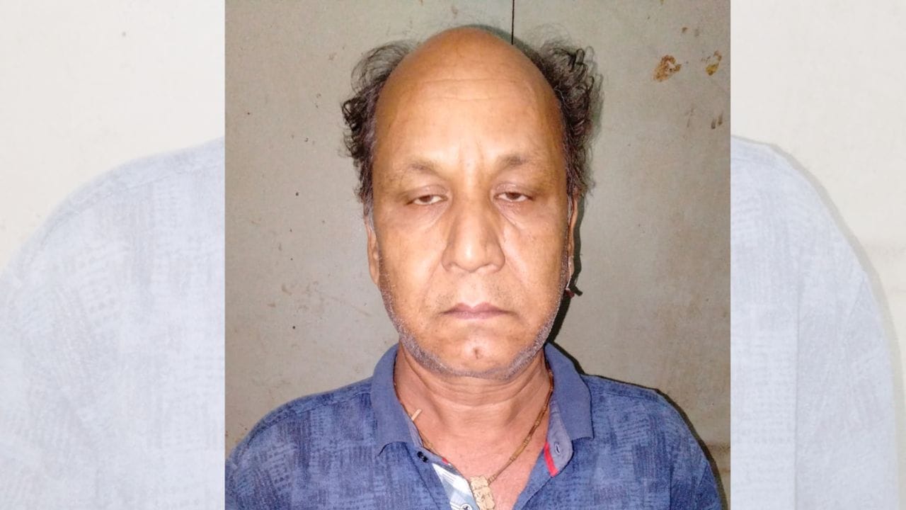 Basirhat Fraud Case: এই বাজারেও প্রাথমিক শিক্ষক পদে চাকরি দেওয়ার নামে ...