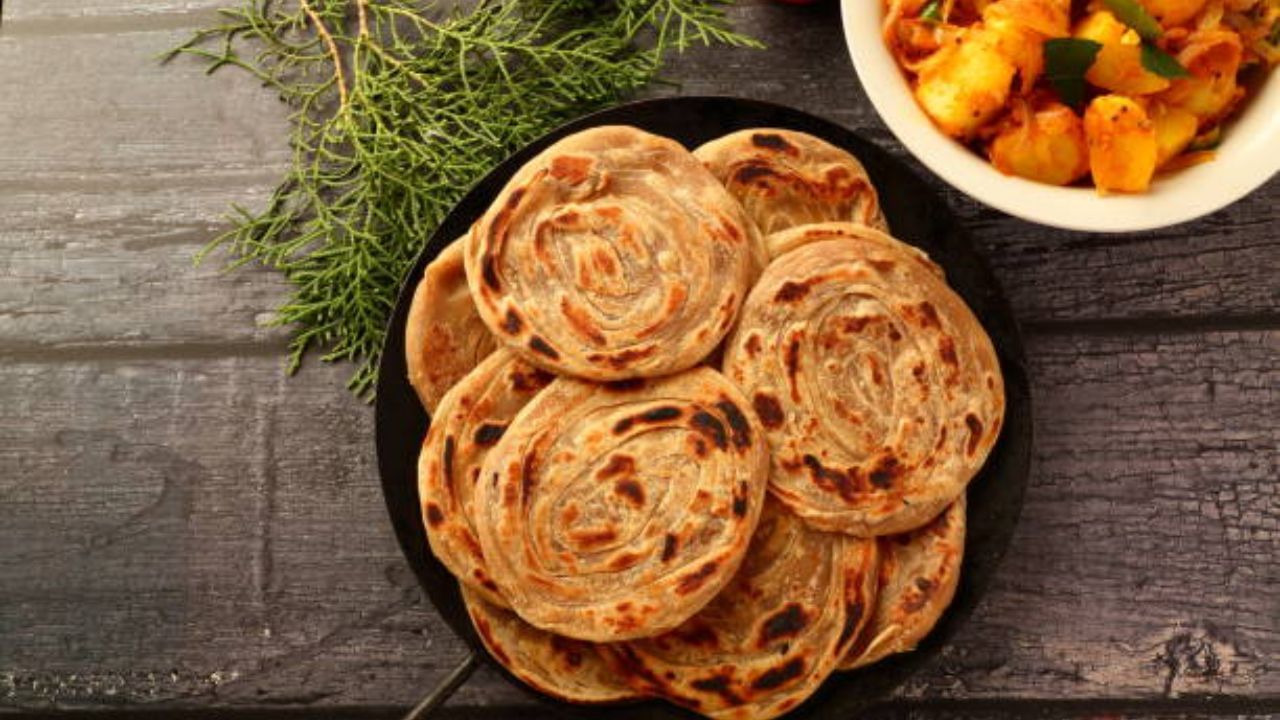 Bun Paratha: আলু, ছাতুর পরোটা তো অনেক হল বান পরোটা খেয়েছেন কি? এবার ...