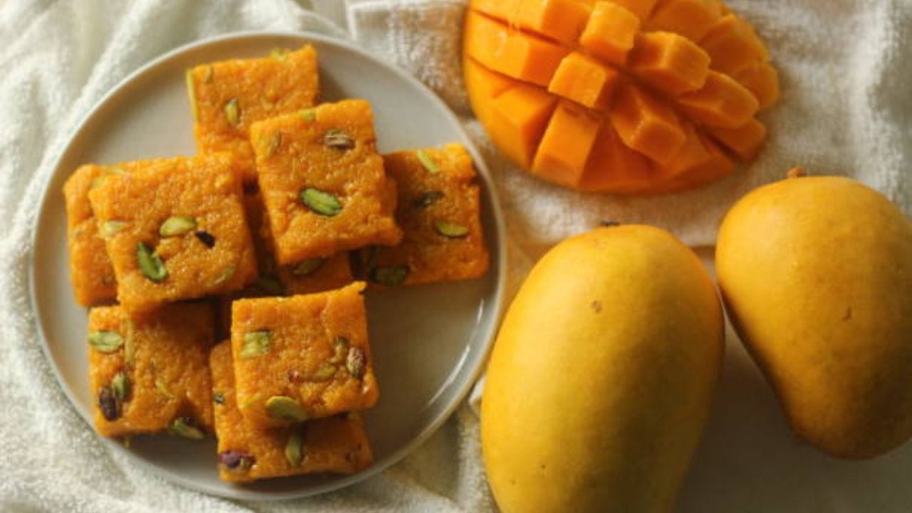 Mango Barfi Recipe: আমের দিনে স্বাদ বদলাতে বানিয়ে ফেলুন ম্যাঙ্গো বরফি ...