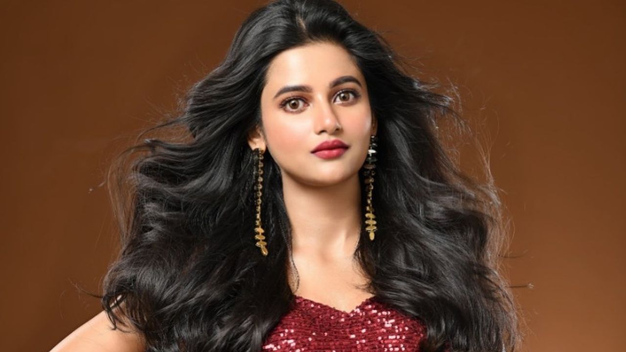 Ushasi Roy: 'হঠাৎ করে গ্লো করছেন উষসী?' রহস্য কী... নিজেই জানালেন ...