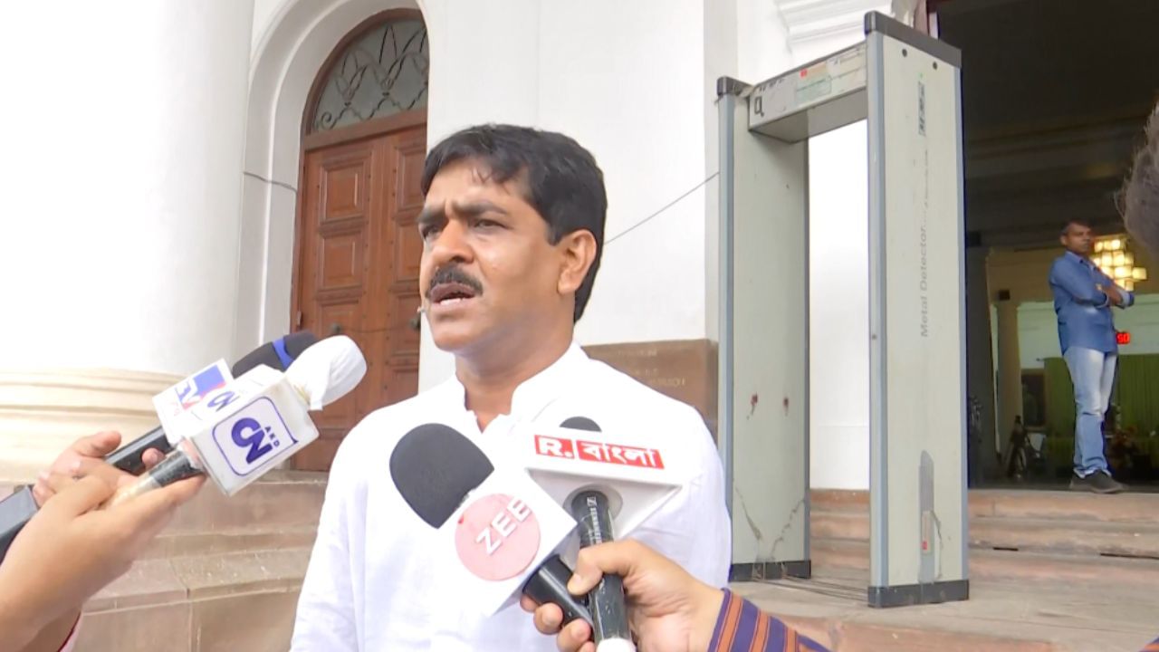 Saokat Molla: জনগণের বাড়িতেও বাহিনী মোতায়েন হলে তৃণমূলই জিতবে, ‘আকাশচুম্বী’ আত্মবিশ্বাস শওকতের ...