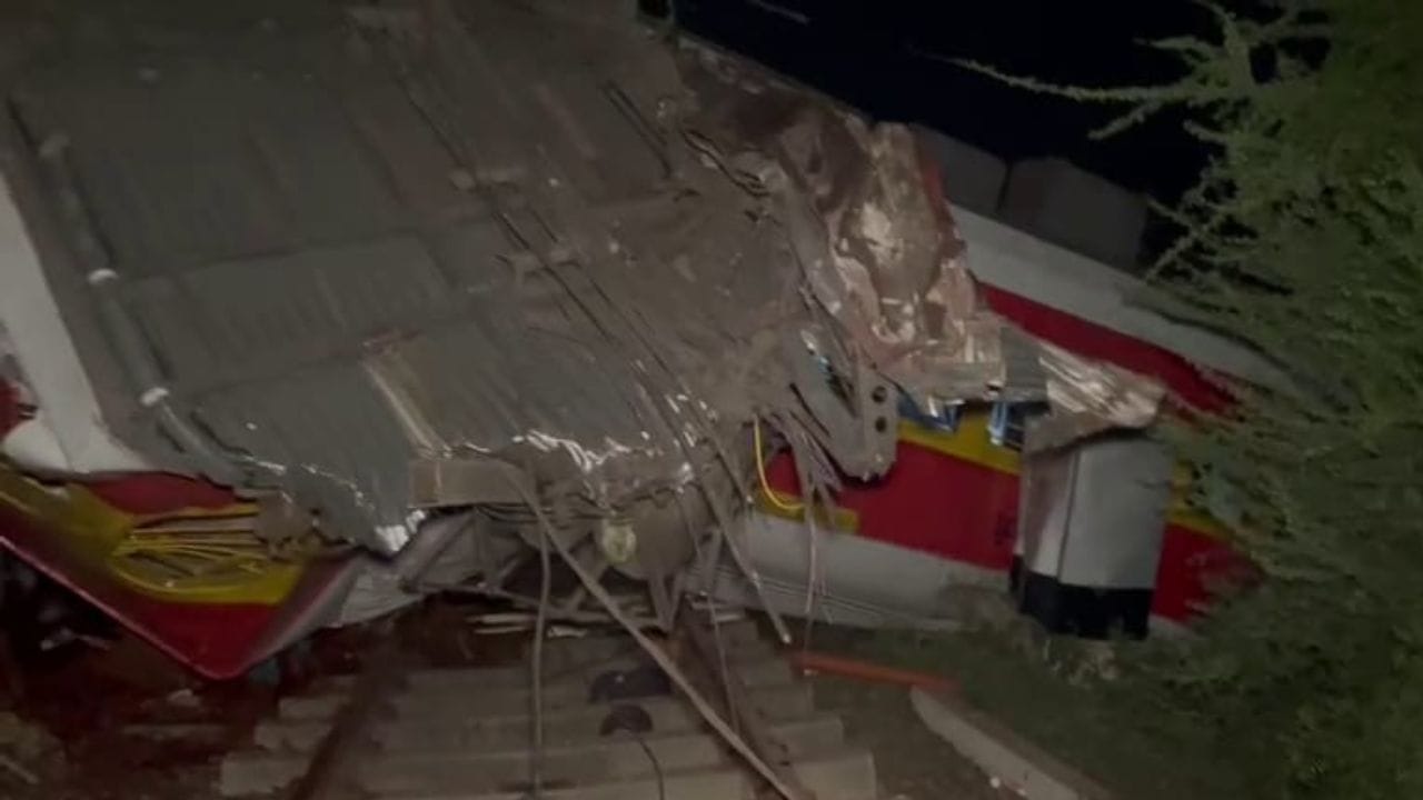 Coromandel Train Accident: করমণ্ডল এক্সপ্রেস দুর্ঘটনায় মৃত কমপক্ষে ৩০ ...