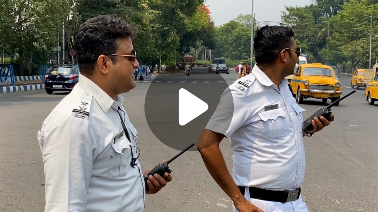 Kolkata Police: পুলিশ বলে কি মানুষ নয়! - Bengali News | West Bengal ...