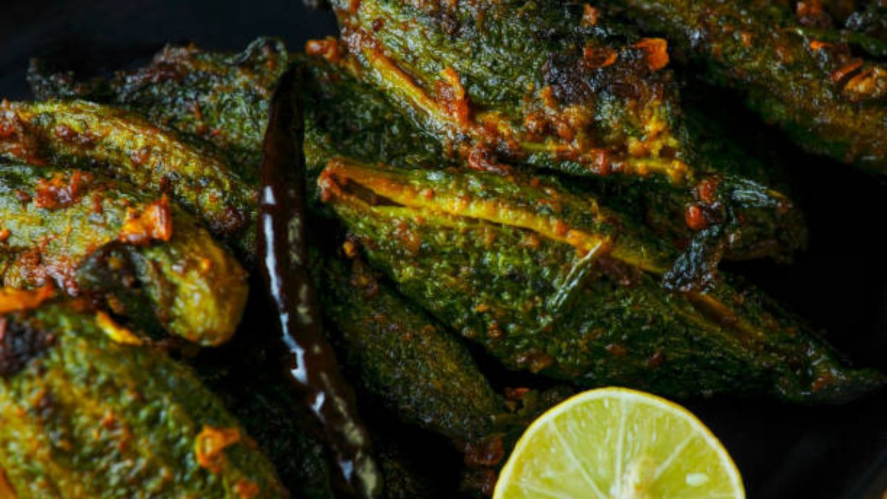 Easy and Quick Bitter Gourd Recipe: গরমে উচ্ছের এই পদ একবার খেলে রোজ ...