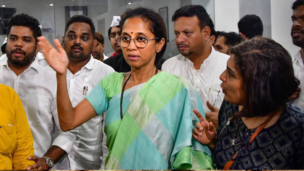 Supriya Sule: 'বিদ্রোহীরা যদি ফিরে আসে...' বড় ইঙ্গিত শরদ-কন্যার, অজিত ...