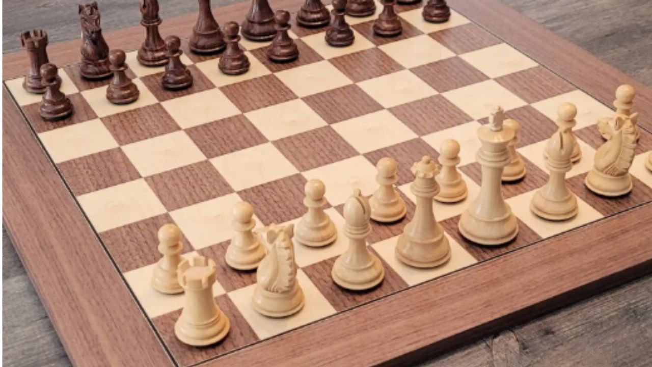 Chess : মহিলা বিভাগে অংশ নিতে পারবেন না রূপান্তরকামীরা! জানাল FIDE ...