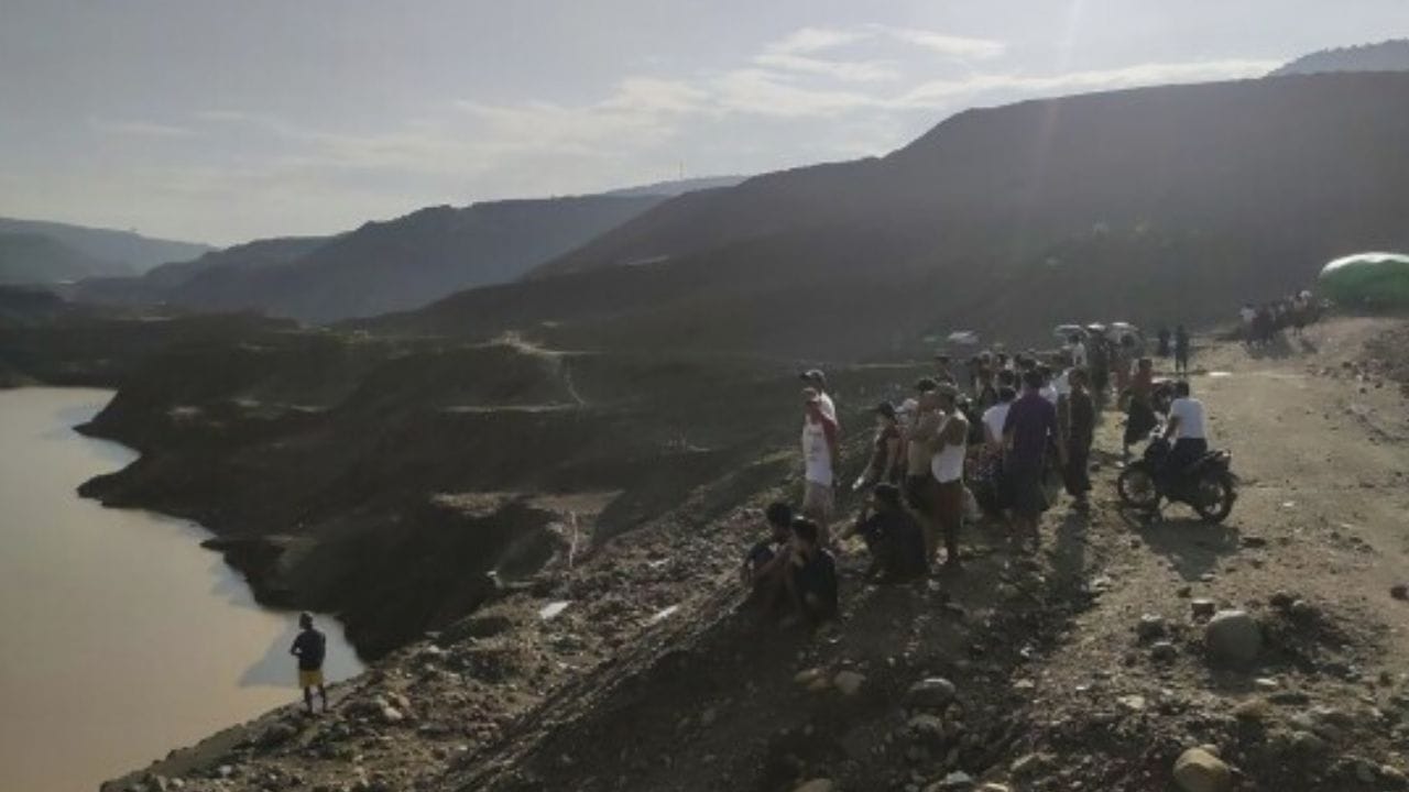 Landslide: মায়ানমারে খনিতে ভয়াবহ ধস, মৃত অন্তত ৩২ - Bengali News ...