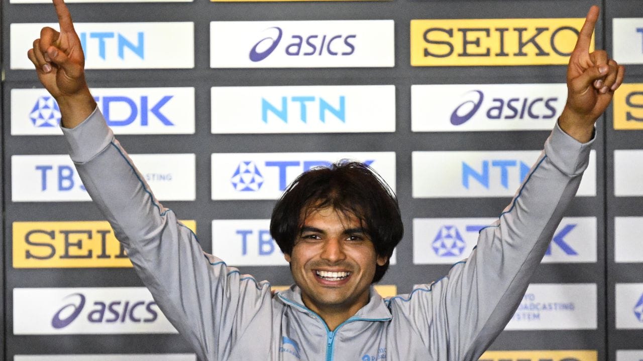 Neeraj Chopra: পানিপথে বাচ্চাদের হাতে হাতে বর্শা! নীরজের গ্রামে চলছে ...