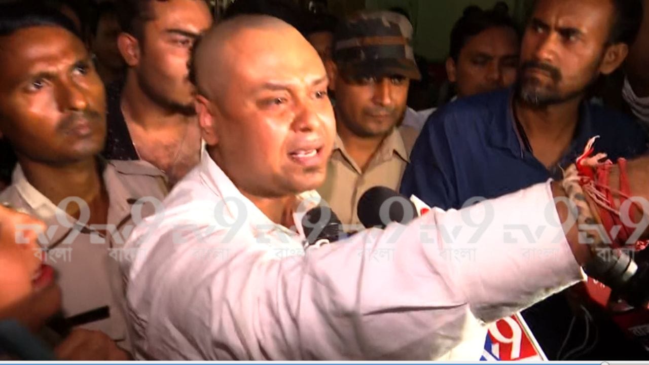 Kaustav Bagchi: দলের অনুষ্ঠানেই কৌস্তভকে 'ঘাড় ধাক্কা'; 'আমি কি ...