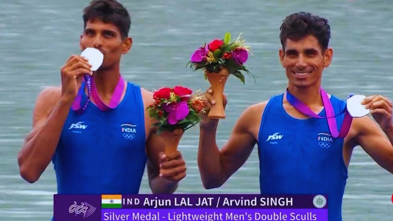 Asian Games 2023: অর্জুন-অরবিন্দ জুটিতে রোয়িংয়ে ভারতের ঝুলিতে এল রুপো - Bengali News | Asian ...