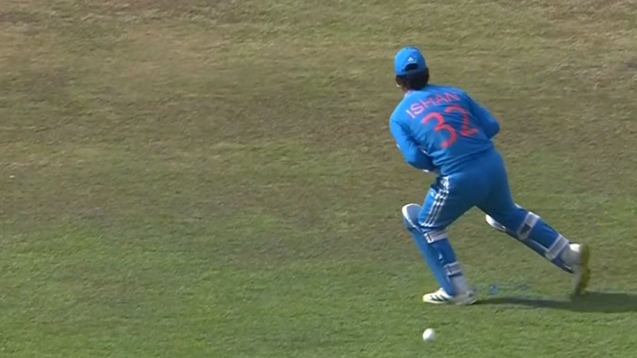 Team India Catch Drop: পাঁচ ওভারে তিনটি ক্যাচ মিস! গা ছাড়া ফিল্ডিংয়ের ...