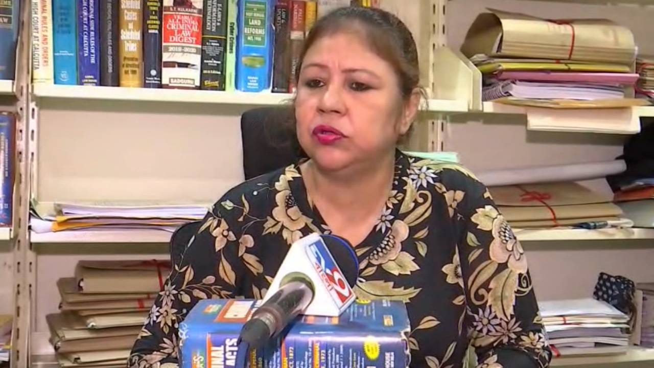 Firhad Hakim: পুলিশের বিরুদ্ধে গুরুতর অভিযোগ, হাইকোর্টের দ্বারস্থ ফিরহাদ হাকিমের বোন - Bengali ...