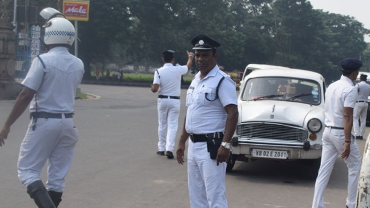 Kolkata Police: কোন থানায় কত সামগ্রী, এবার হিসাব থাকবে অনলাইনে ...