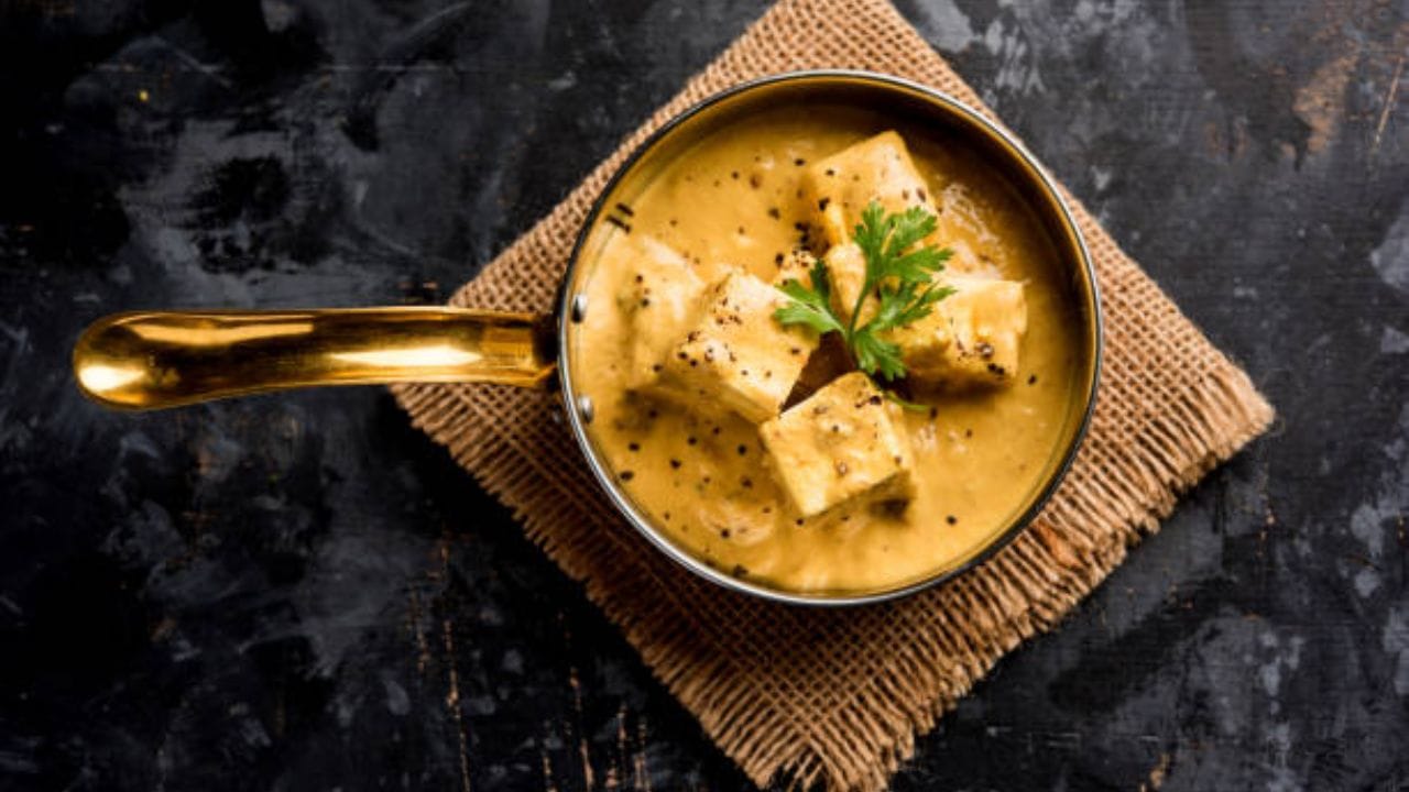 Milk Paneer: পেঁয়াজ-রসুন ছাড়া সম্পূর্ণ নিরামিষ পদ দুধ পনির বানিয়ে ...