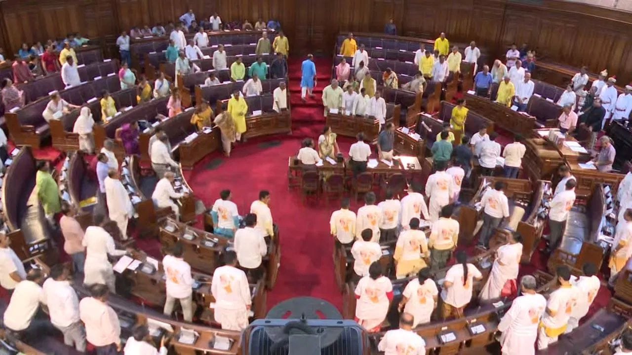 WB Assembly: ফের দু'দিনের বিশেষ অধিবেশন বিধানসভায়, হতে পারে ...