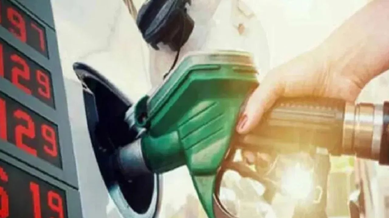 Petrol-Diesel Price: ডিসেম্বর মিটলেই আরও সস্তা হবে পেট্রোল-ডিজেল, কত দাম হতে পারে জানেন ...