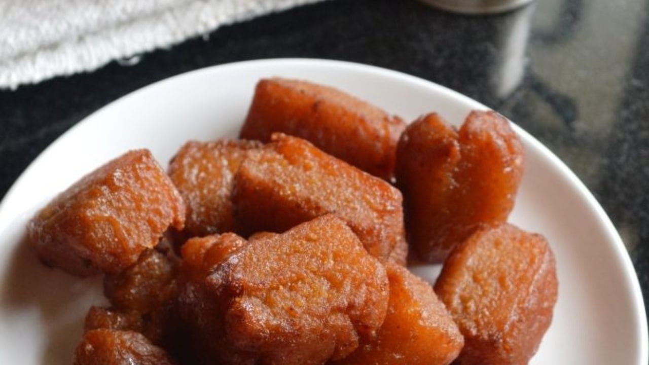 Bengali misti goja: মিষ্টির দোকানের মত খাস্তা হবে গজা, যদি বানিয়ে ...