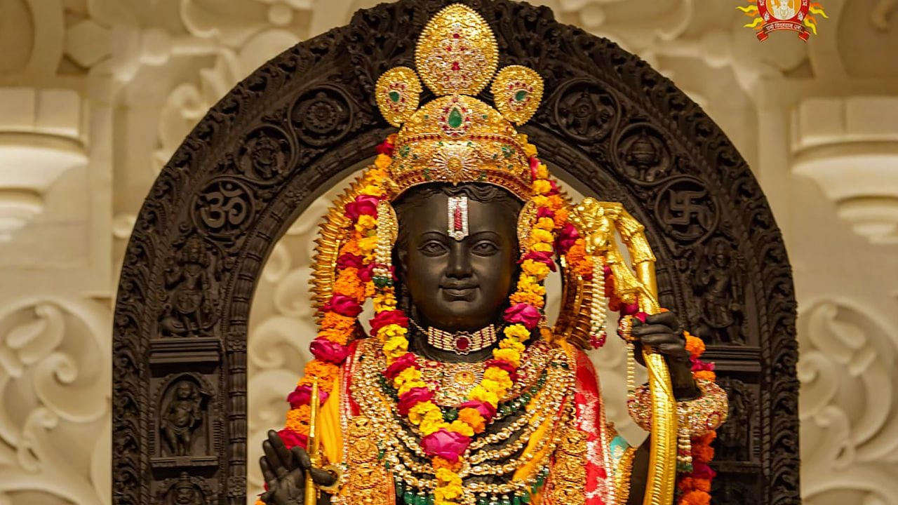 Ram Lalla of Ram Mandir: ১৮ হাজার হিরে বসানো! রামলালার গায়ে কত কেজি ...